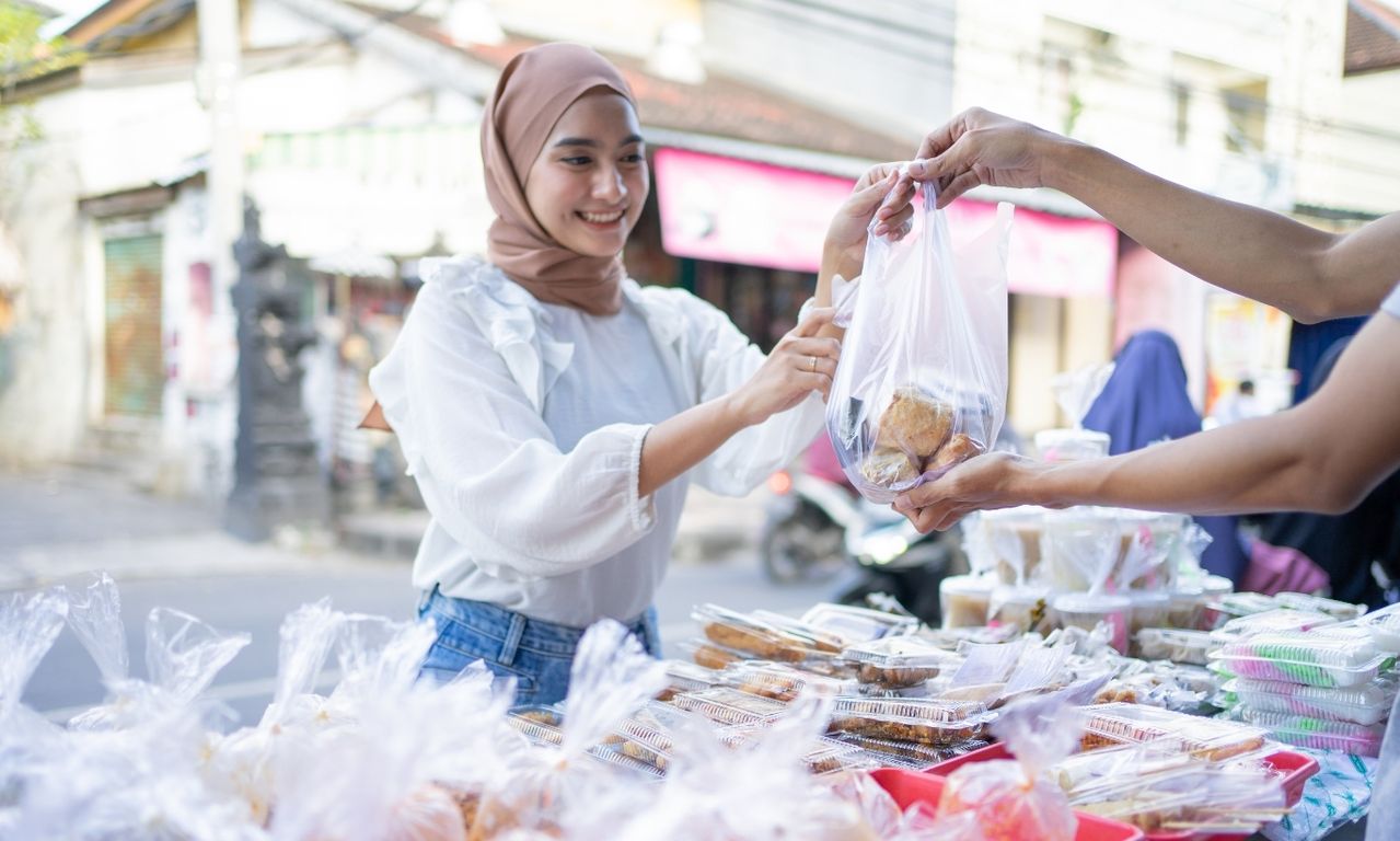 Bahaya War Takjil Berlebihan saat Bulan Ramadhan - Netra Warga
